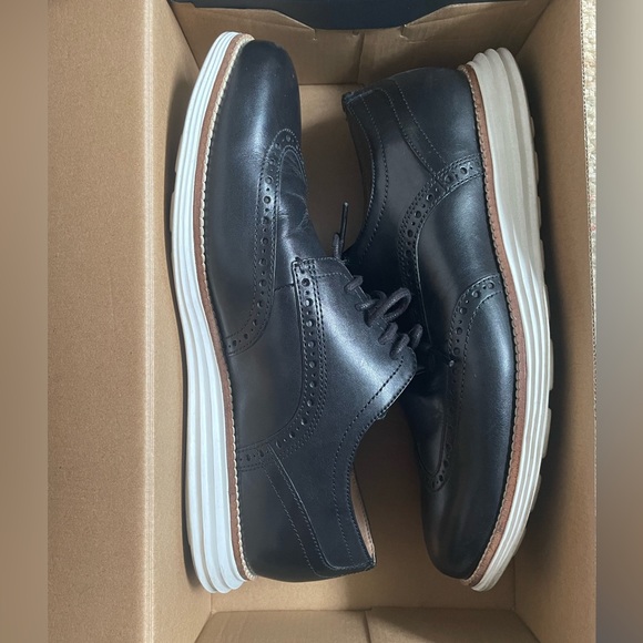 Cole Haan | Shoes | Cole Haan Original Grand Shwng Blackwhite Size 95 ...